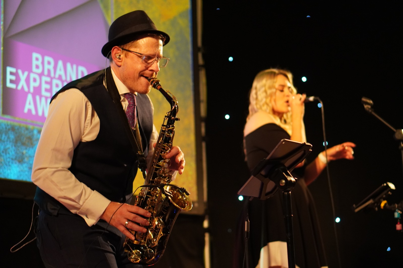 Sugar & Sax – Vocal & Sax Duo